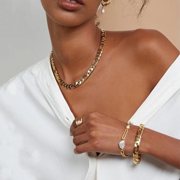 Boutique | Jewelry | 2 Womens 8k Gold Chain Link Necklace 20in Figaro ...